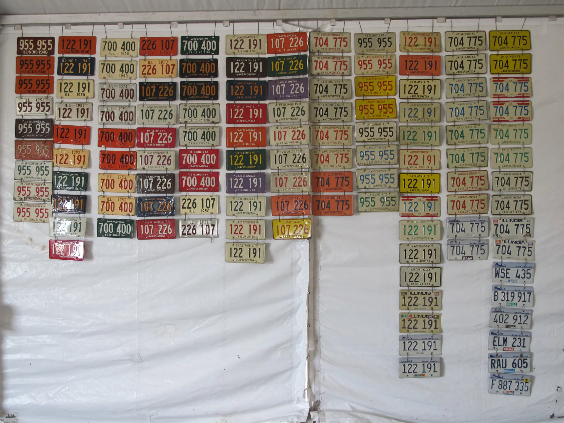 Large Group Lot of Post-War Illinois 6-Digit Plates | The Lee Roy ...