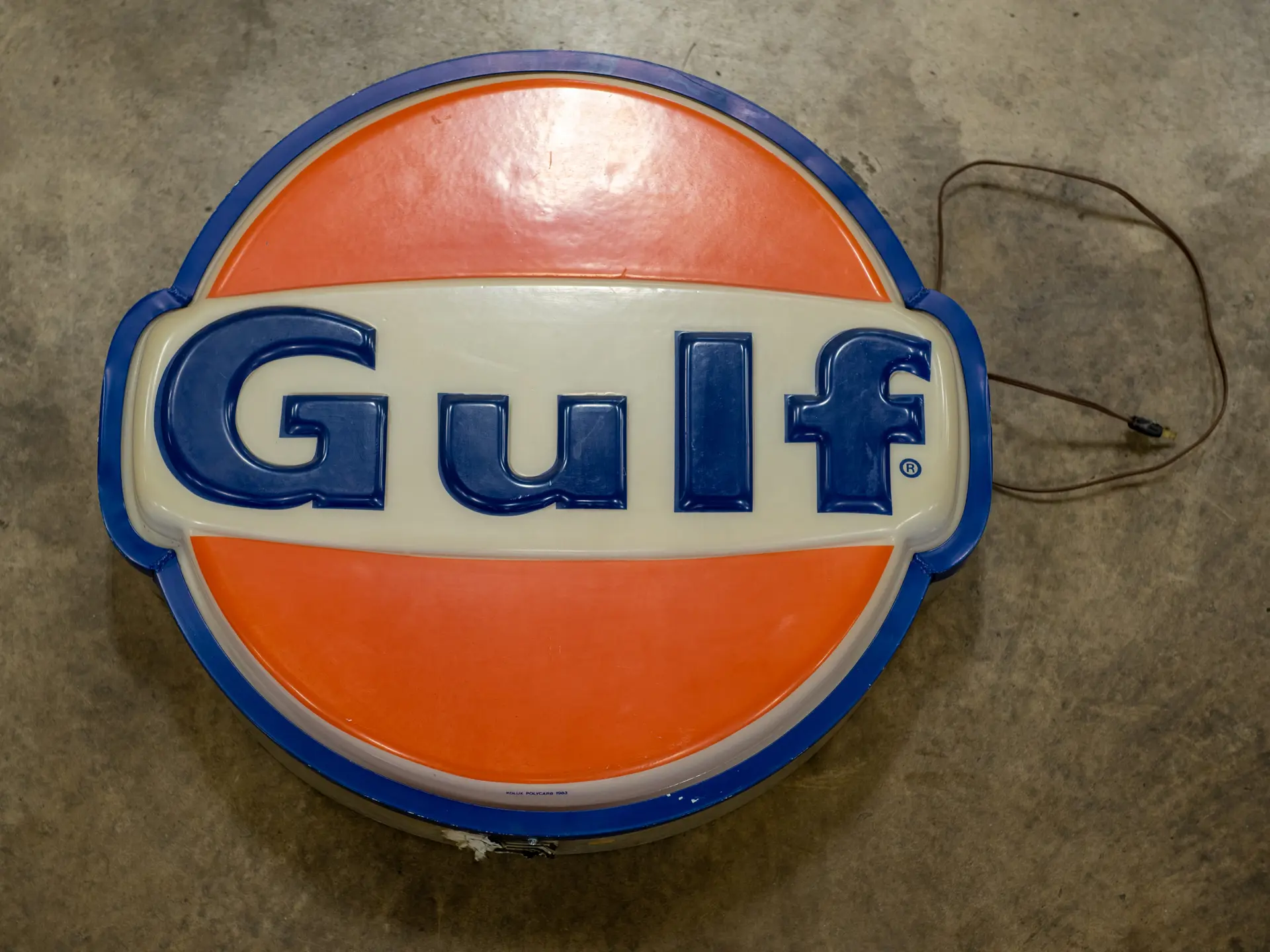 Gulf Lighted Plastic Sign | Auburn Fall 2021 | RM Sotheby's