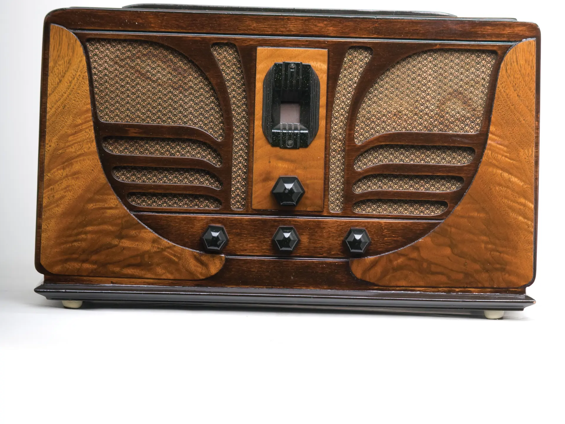 1934 Philco 45 | The Astor Collection | RM Sotheby's