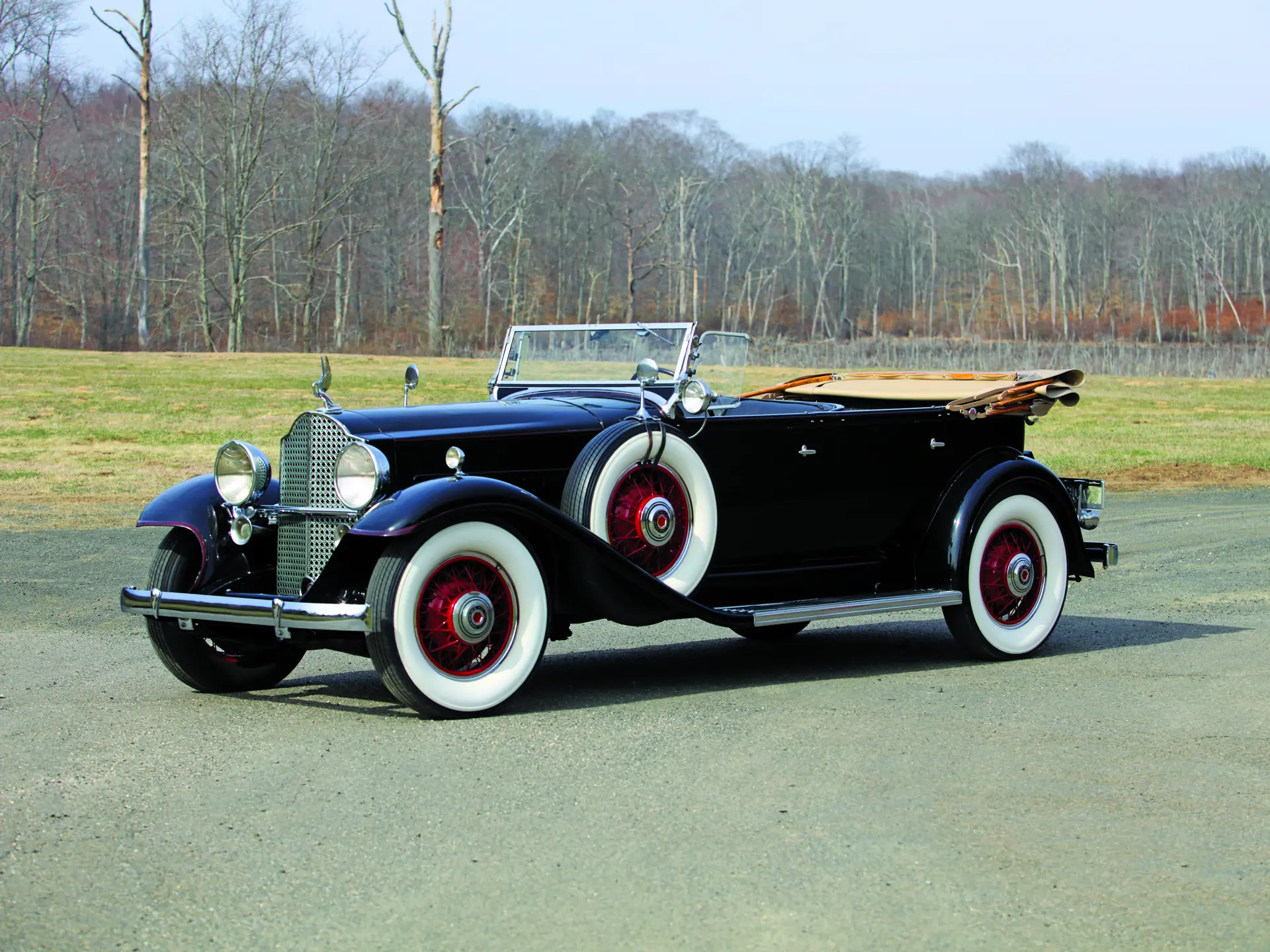 1932 Packard Standard Eight | Auburn Spring 2016 | RM Sotheby's