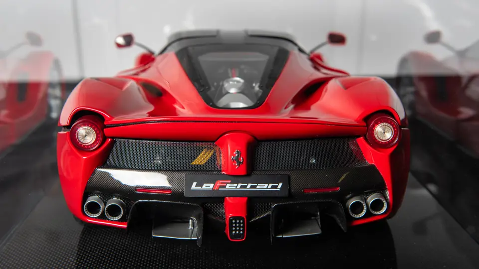 Ferrari LaFerrari 1:8 Scale Model by Amalgam in Display Case | The Cohen Collection | RM Sotheby's