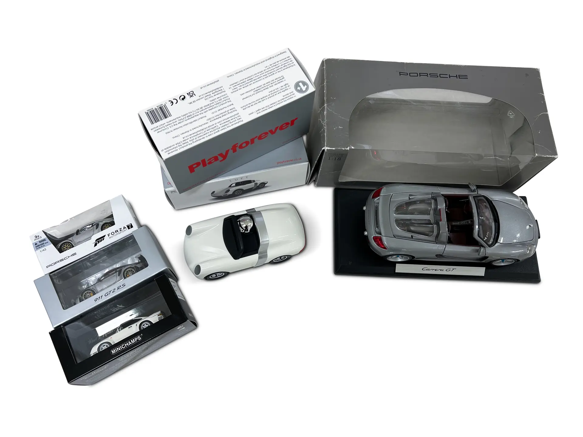 Porsche 1:43 and 1:18 Scale Models | The White Collection | Online | RM ...