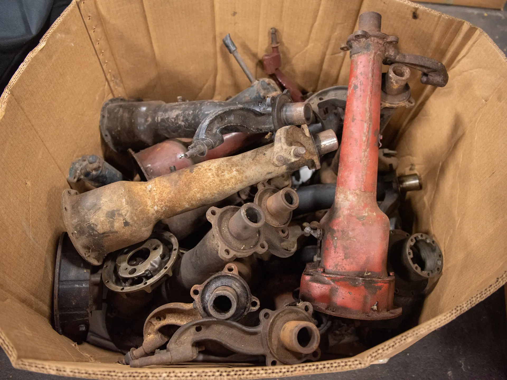 Rear Axle Halves | Auburn Fall 2021 | RM Sotheby's