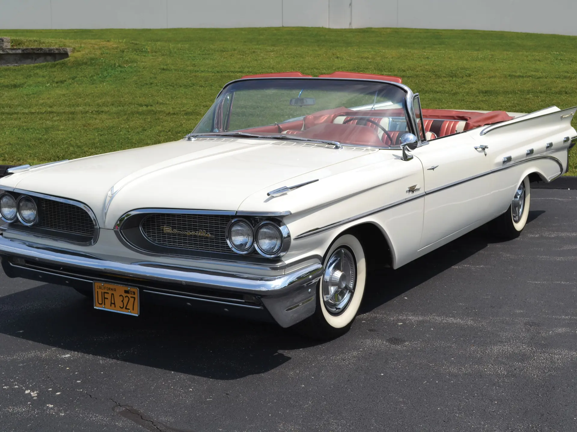 1959 Pontiac Bonneville | Auburn Fall 2013 | RM Sotheby's