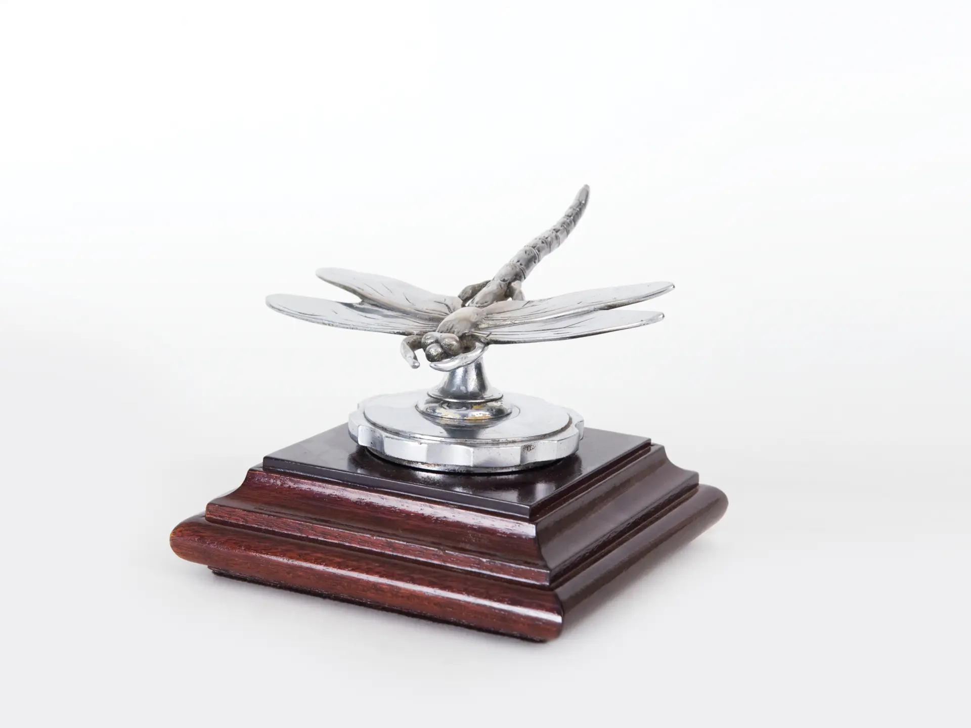 Accessory Dragonfly Mascot | Vintage Motor Cars of Hershey 2010 | RM ...