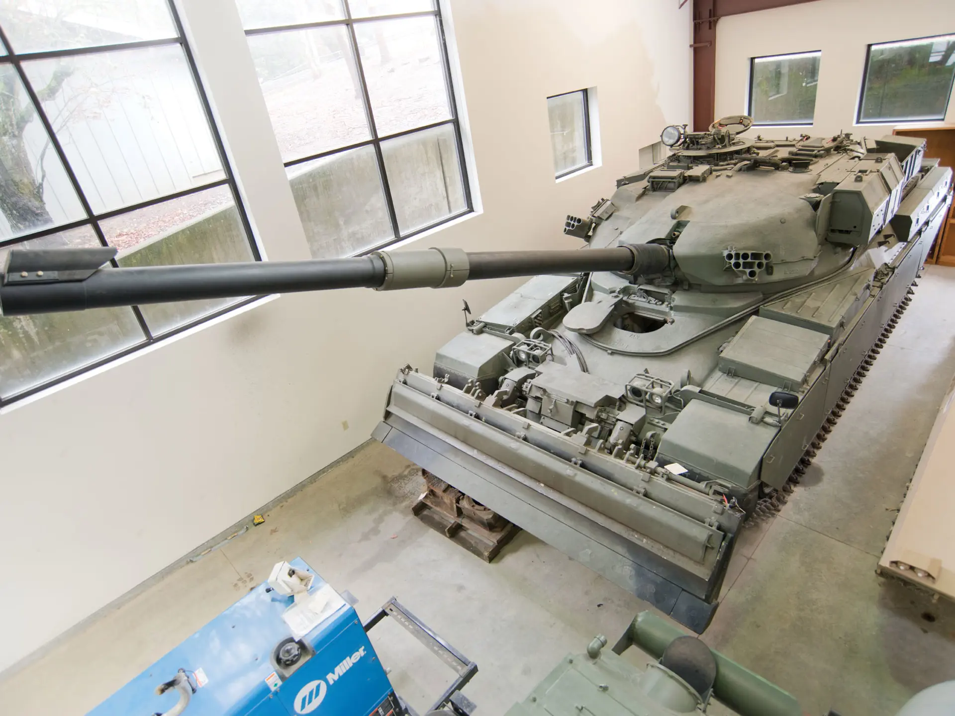 Chieftain Mk 11 Main Battle Tank with Dozer Blade | The Littlefield ...