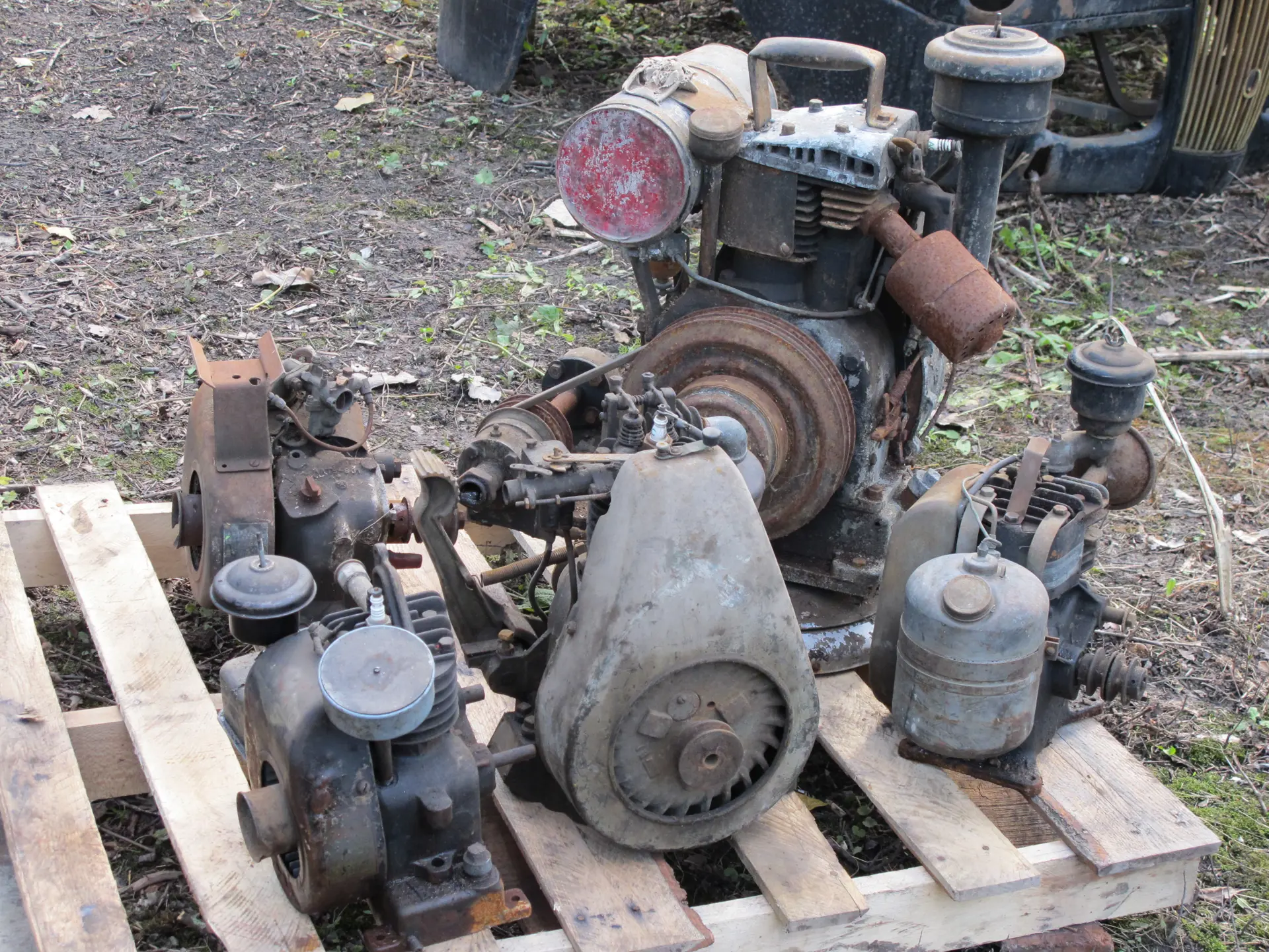 Gasoline Engines | The Lee Roy Hartung Collection | RM Sotheby's