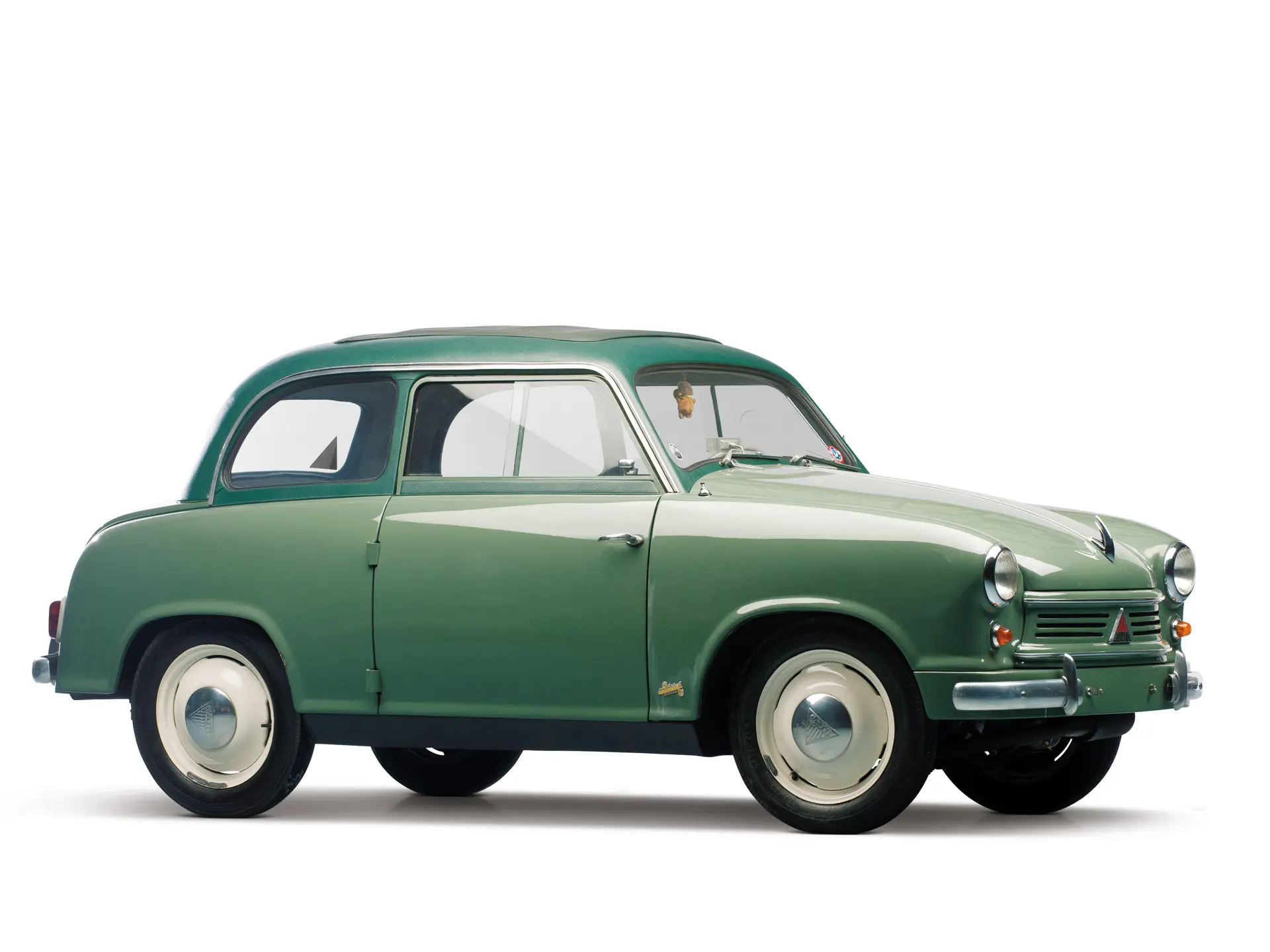 1954 Lloyd LP 400 | The Bruce Weiner Microcar Museum | RM Sotheby's