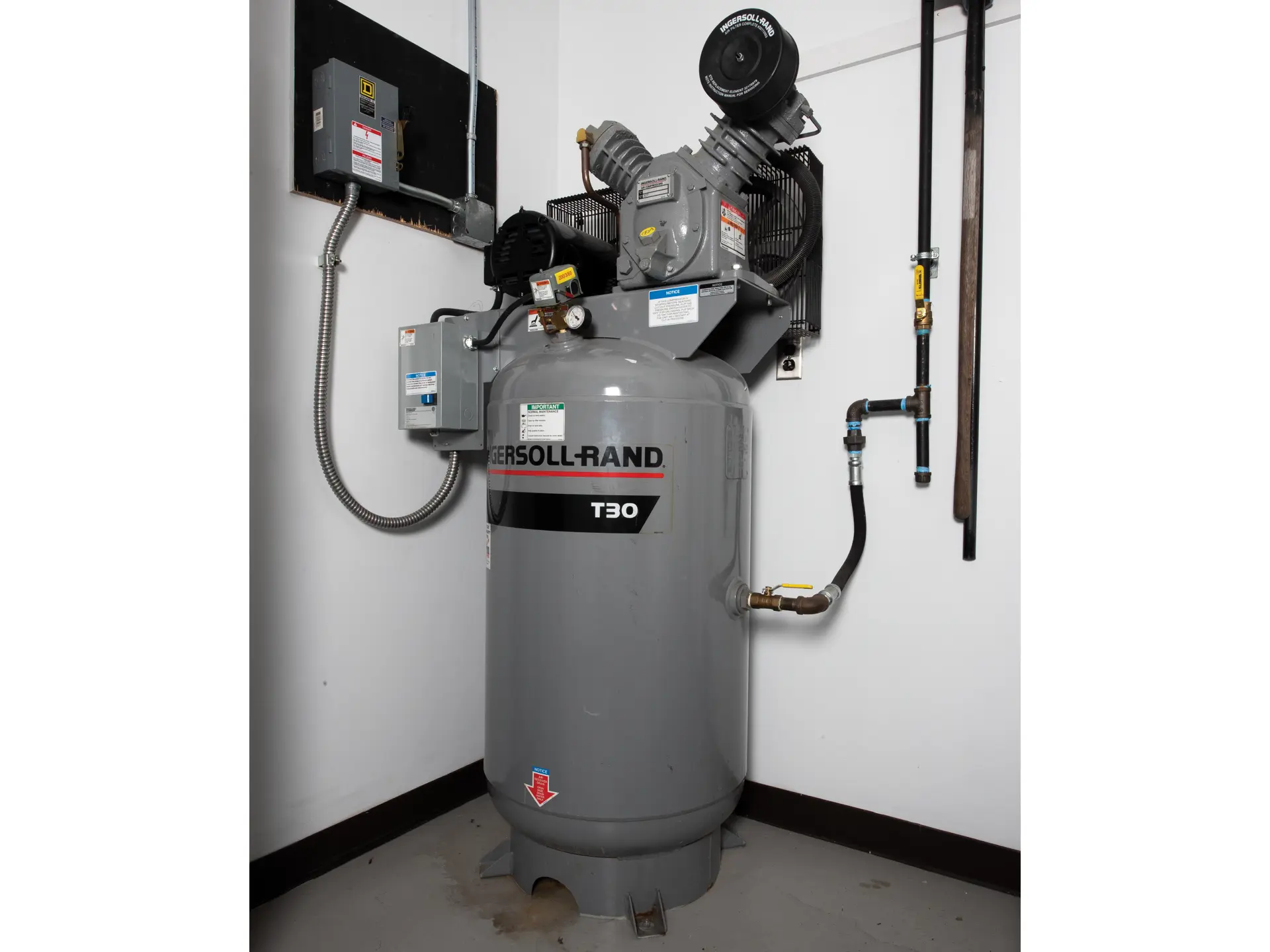 Ingersoll-Rand T30 Air Compressor | The Dingman Collection | RM Sotheby's