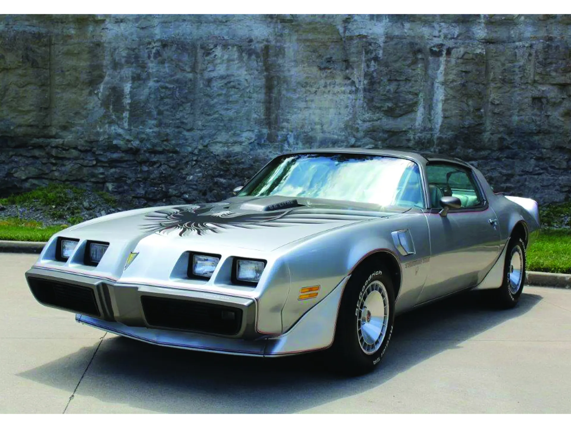 1979 Pontiac Firebird | Auburn Fall 2016 | RM Sotheby's