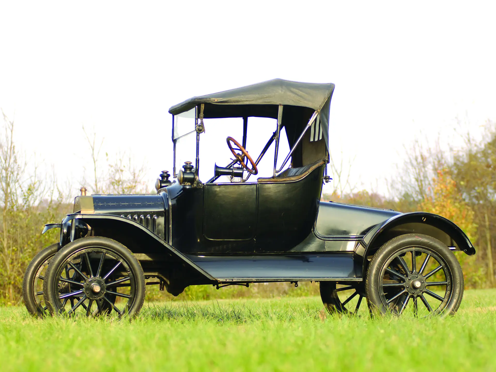 1915 Ford Model T | Auburn Spring 2016 | RM Sotheby's