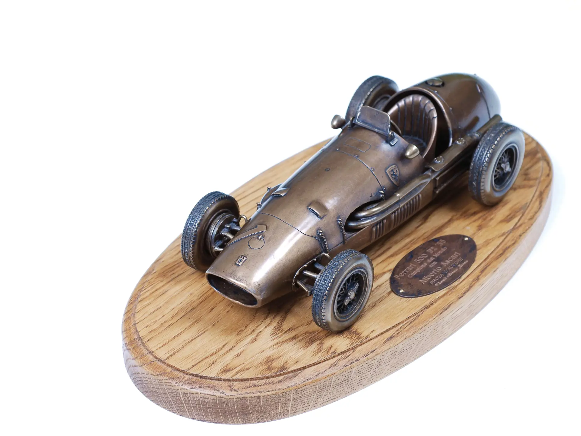 1953 Ferrari 500 F2 - Bronze Sculpture 1:15 Scale | Ferrari – Leggenda ...
