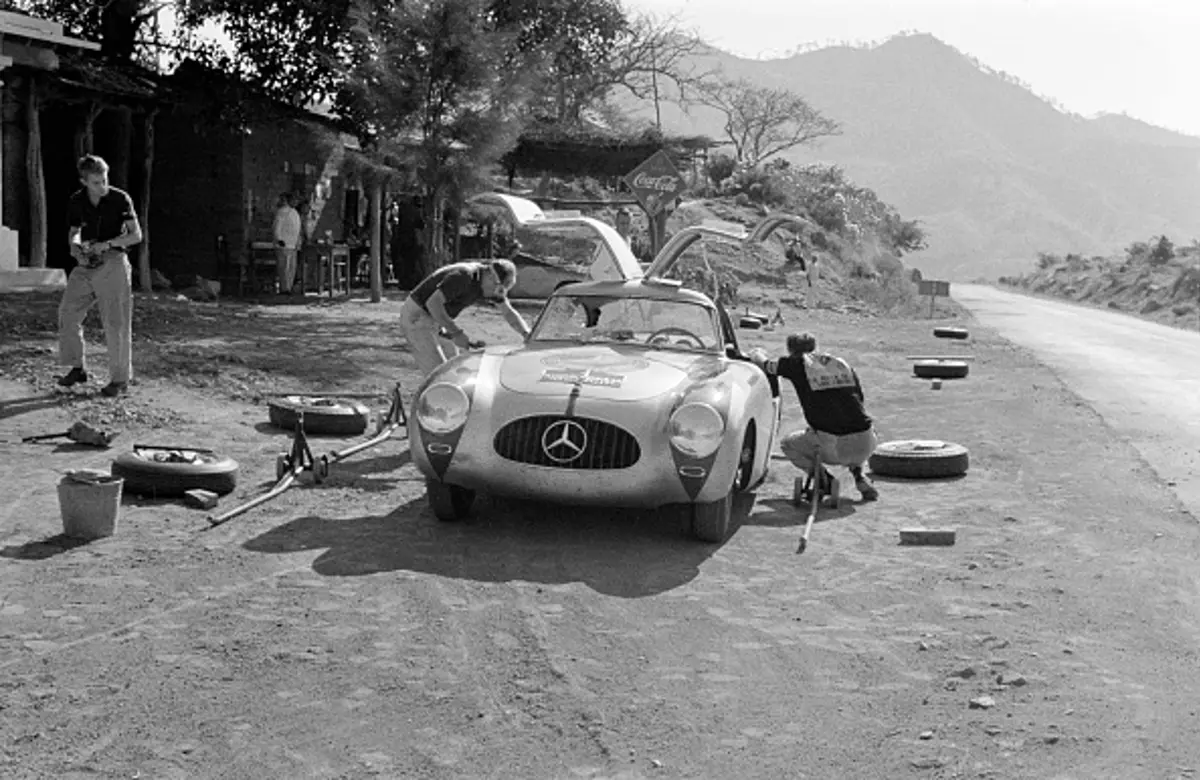 Mexico’s Greatest Road Race: The Most Beautiful Cars of the Carrera ...