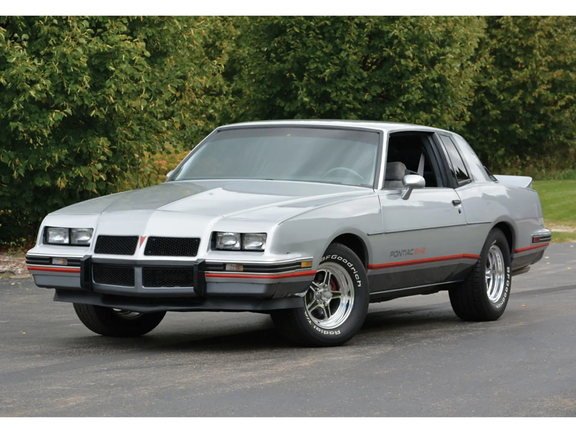 1986 Pontiac Grand Prix | Auburn Fall 2015 | RM Sotheby's