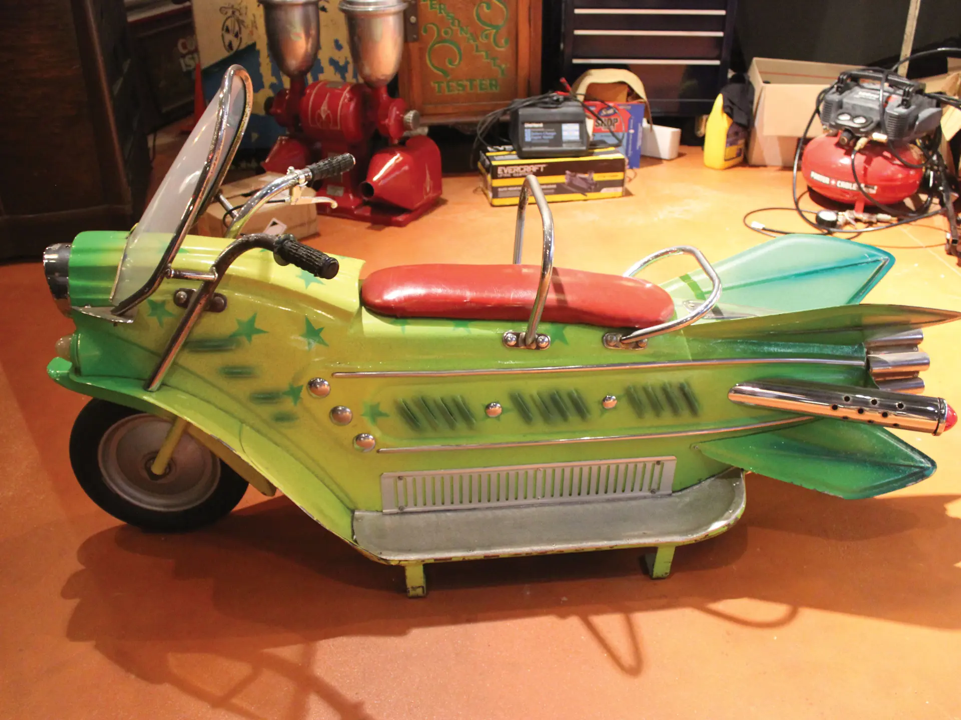 A classic carousel ‘Rocket Bike’ ride by L’Autopede, Circa 1960 | Fort ...