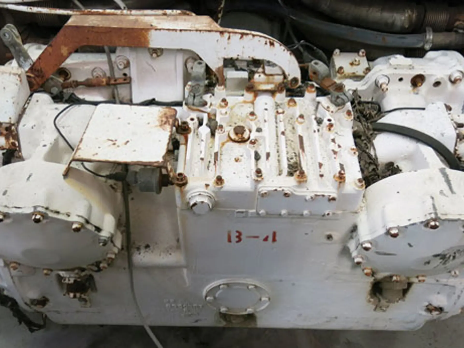 Continental V-12 Diesel Engine With Drive Unit | The Littlefield ...