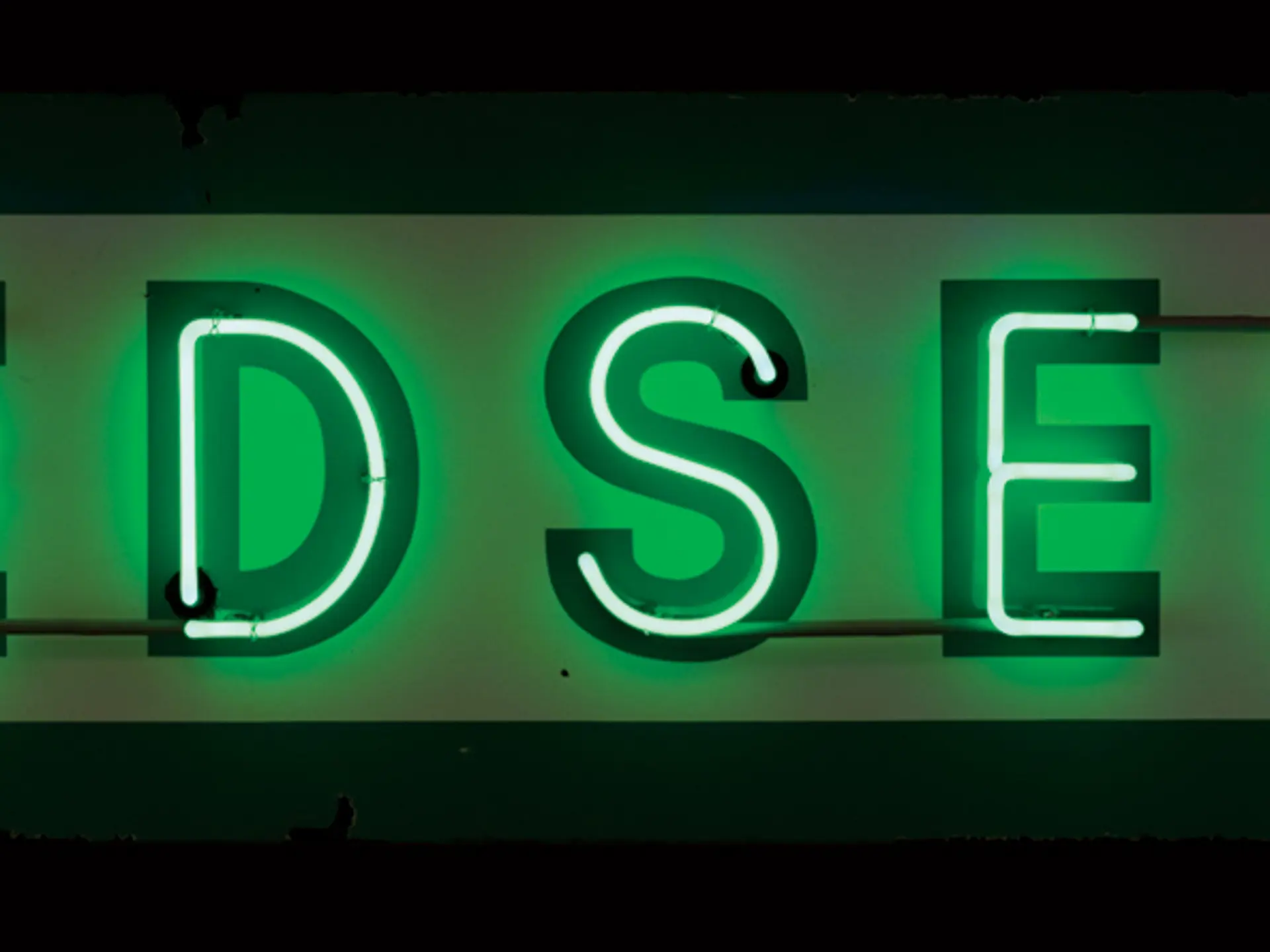 Edsel Neon Sign | Vintage Motor Cars of Hershey 2009 | RM Sotheby's