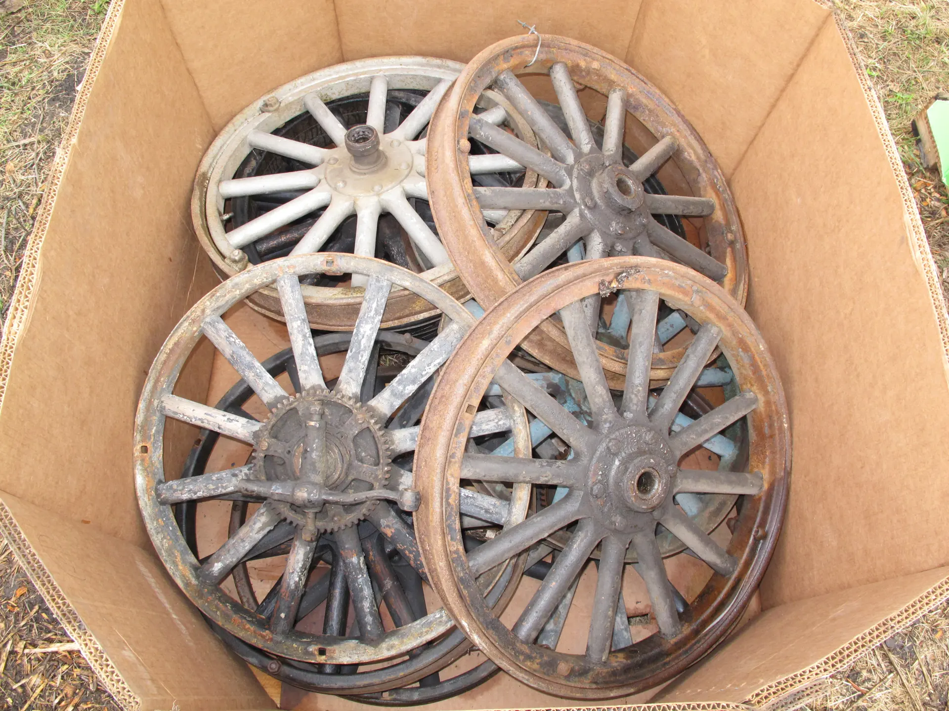 Ford Model T Rims | The Lee Roy Hartung Collection | RM Sotheby's