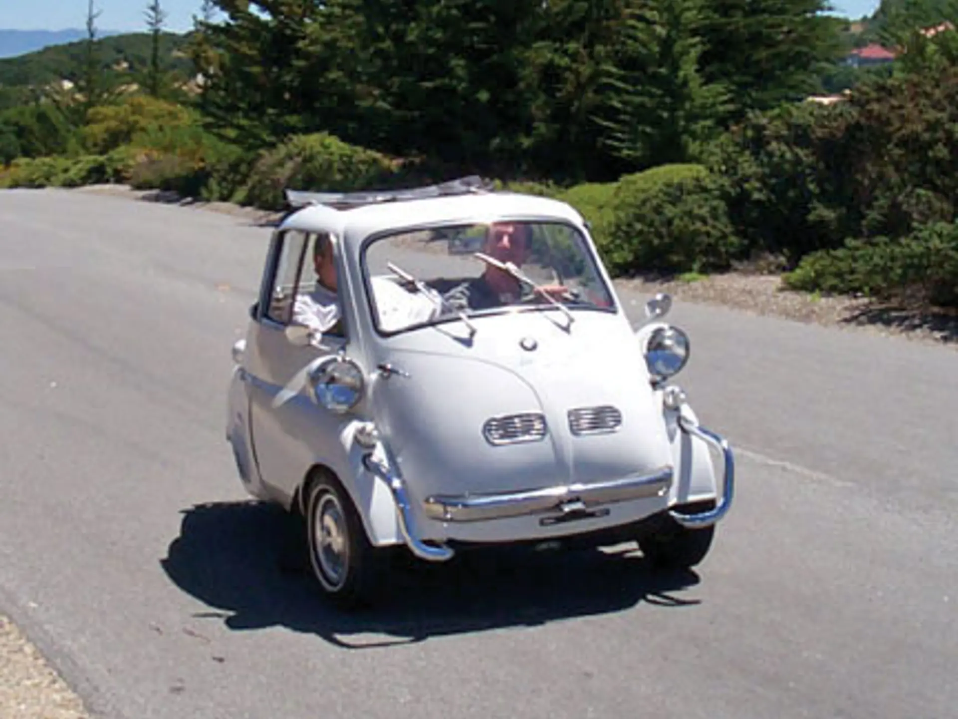 1958 Isetta 300 | The Monterey Sports and Classic Car Auction 2005 | RM ...