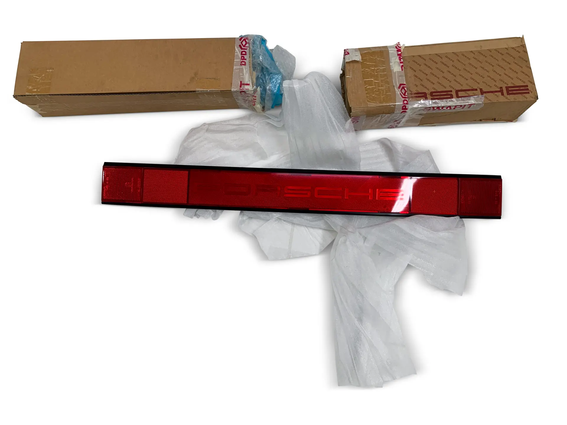 1990 Porsche 911 Rear Center Reflector Panel, NOS | The White ...