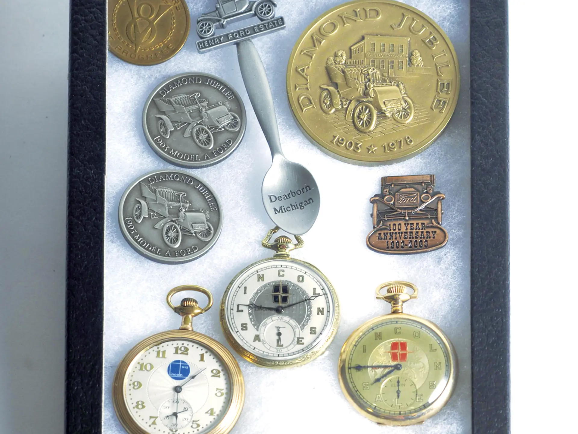 Medallions and Pocket Watches | Jerry Capizzi's Cappy Collection | RM ...