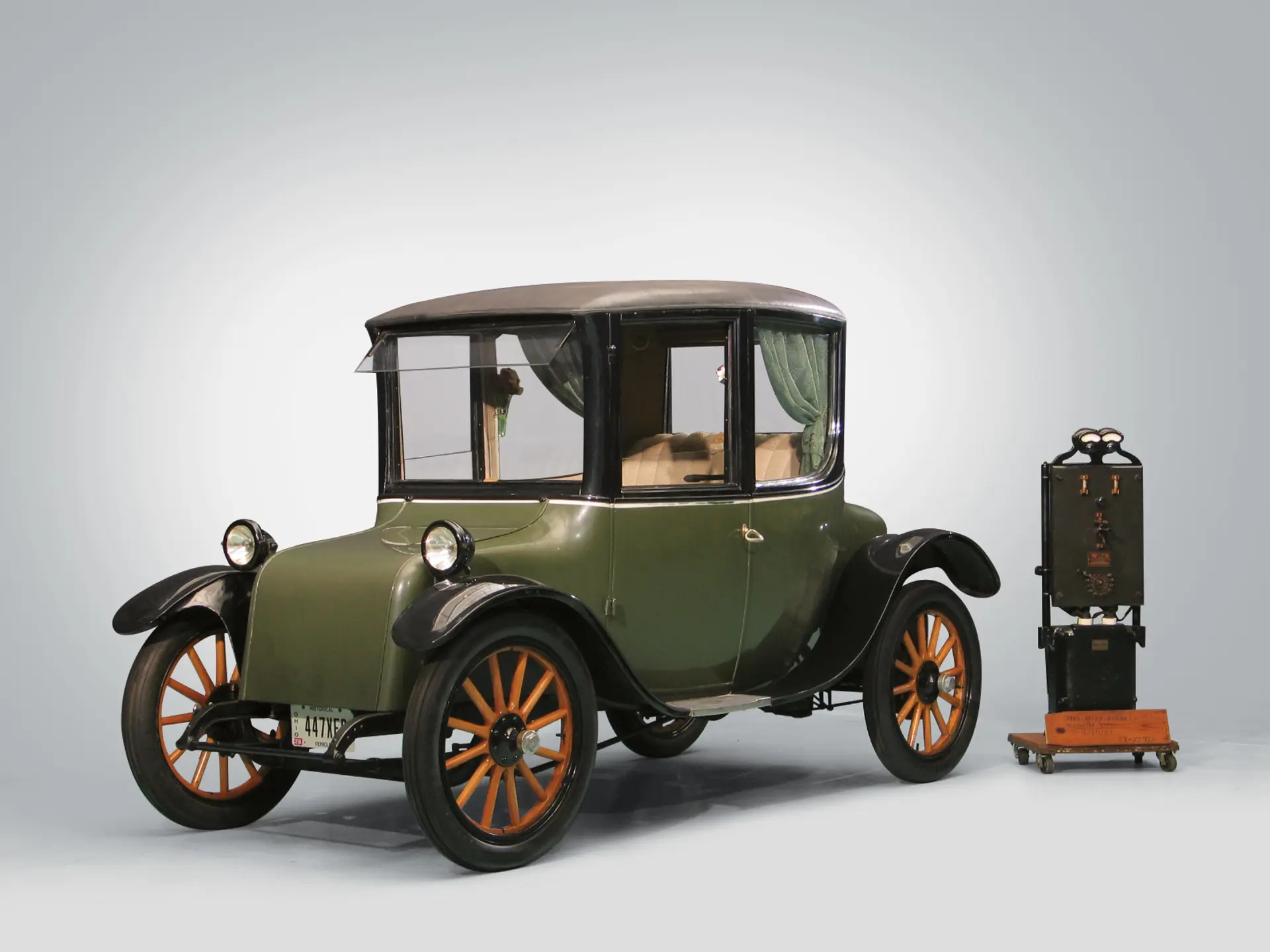 1918 Milburn Electric Model 27 Brougham | Automobiles of Amelia Island ...