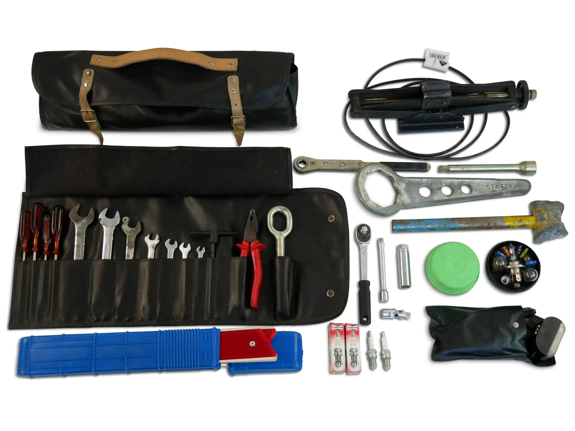 Ferrari 288 GTO Tool Kit | Cliveden House | RM Sotheby's