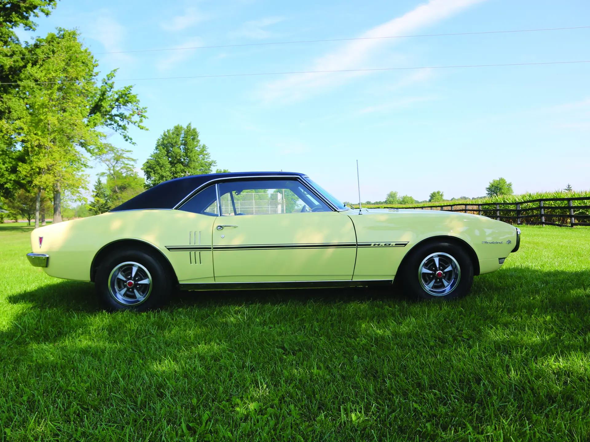 1968 Pontiac Trans Am Firebird H.O. | Auburn Fall 2017 | RM Sotheby's