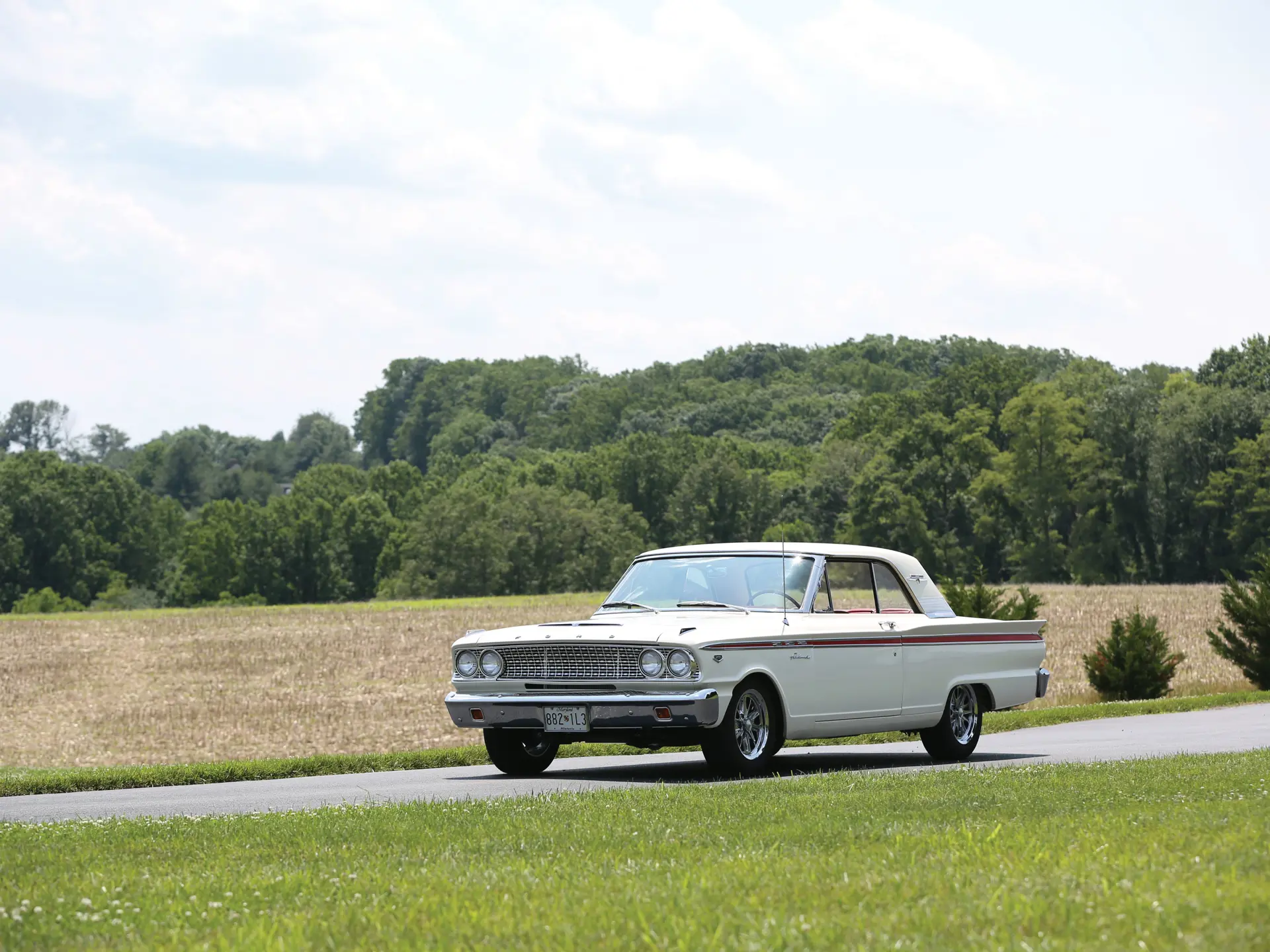 1963 Ford Fairlane Custom 500 | Auburn Fall 2015 | RM Sotheby's