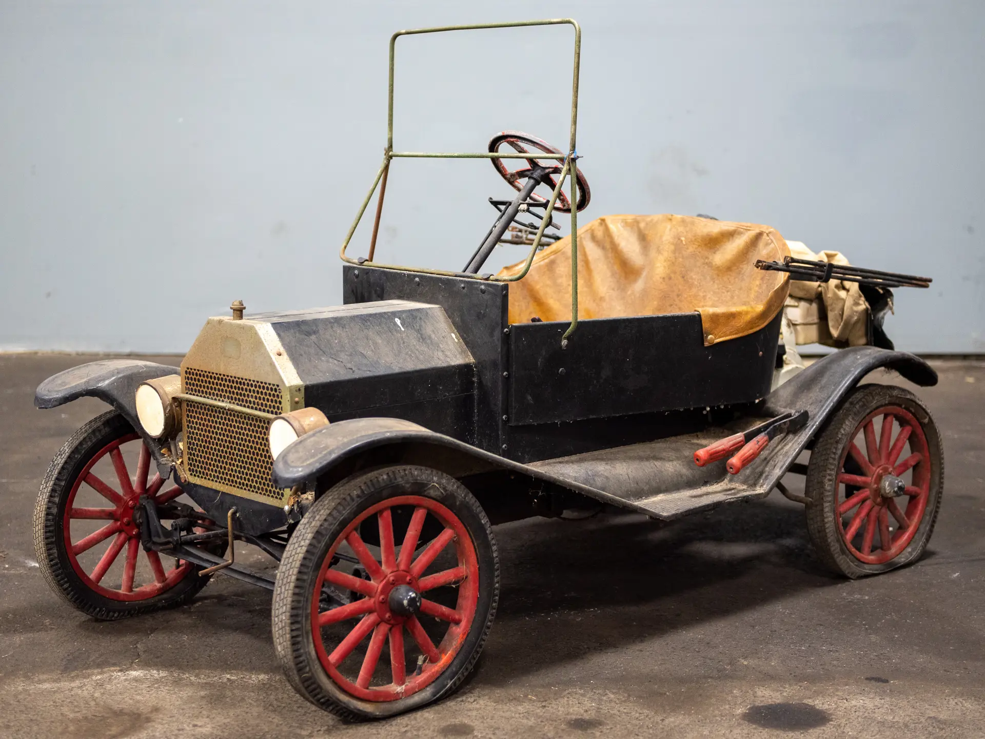 Shriner Model T Parade Car | Auburn Fall 2021 | RM Sotheby's