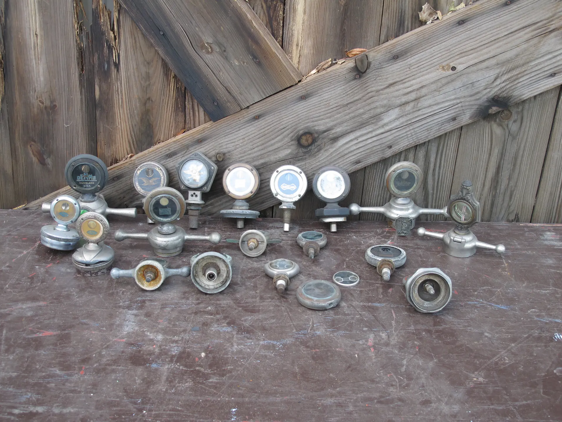 Motometers | The Lee Roy Hartung Collection | RM Sotheby's