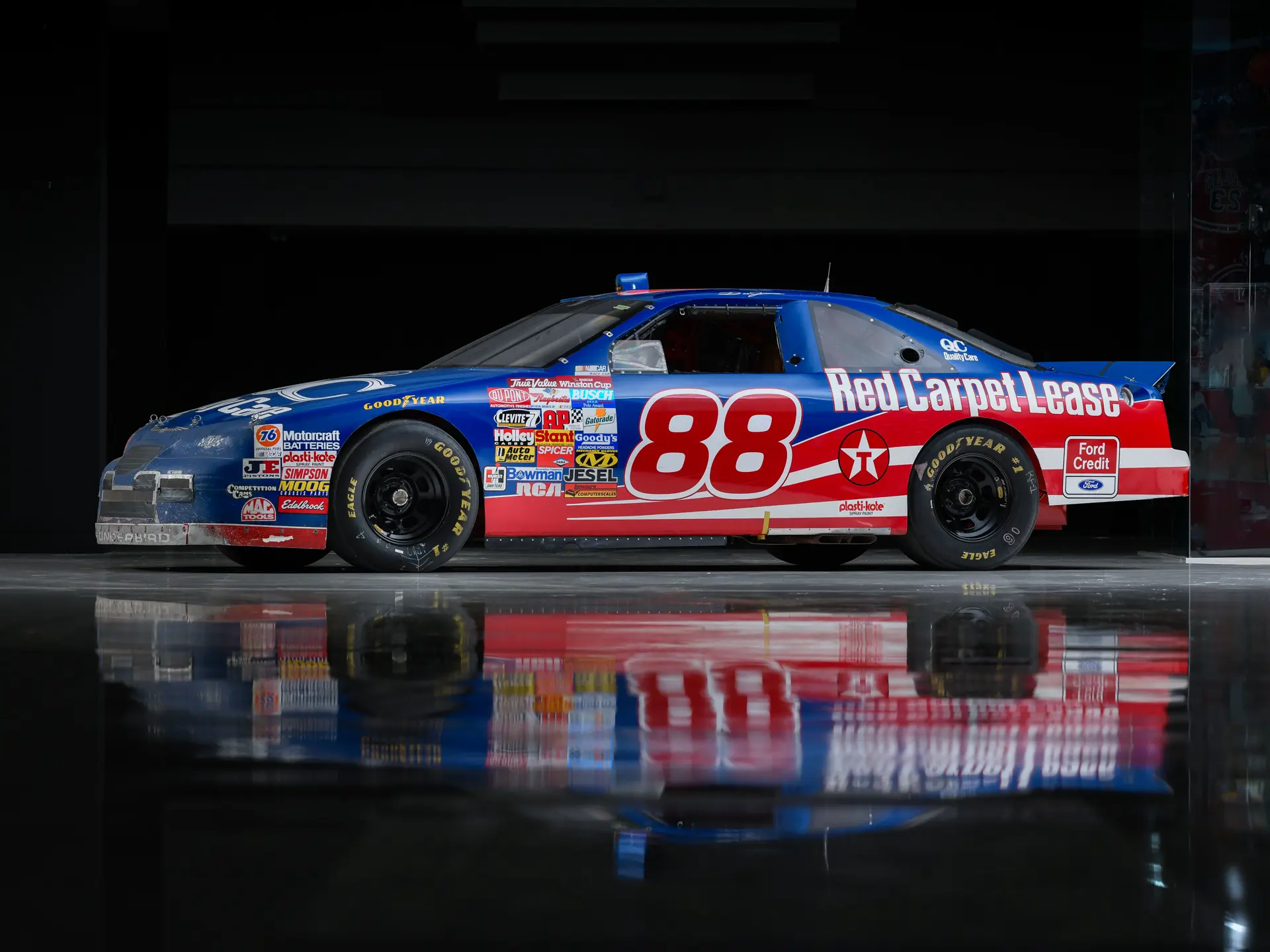 1996 Ford Thunderbird NASCAR 'Dale Jarrett' | Dare to Dream Collection ...