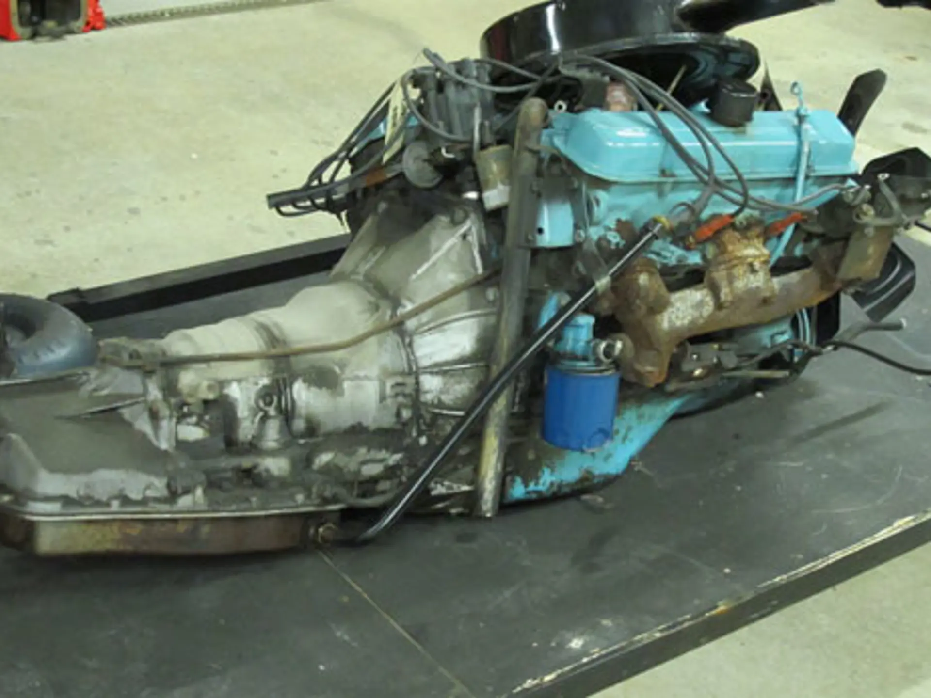 1961 Catalina Engine and Transmission | The Milton Robson Collection ...