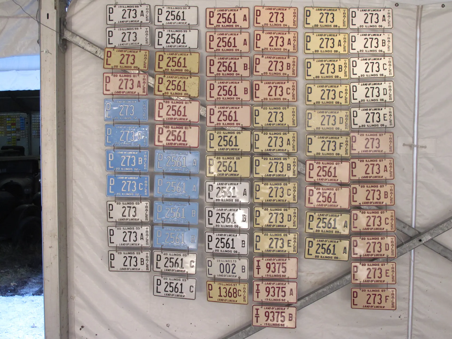 Lot of Illinois Dealer and Trailer Dealer Plates | The Lee Roy Hartung ...