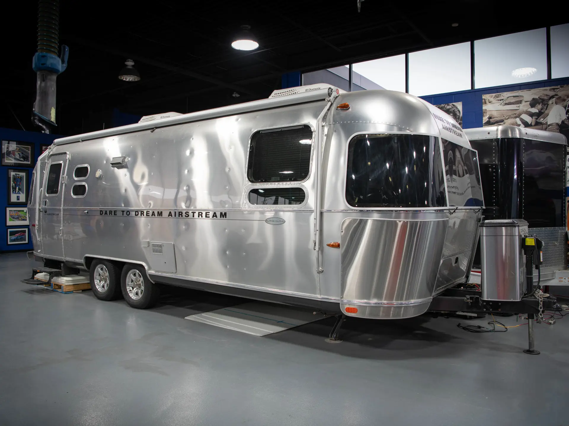 2014 Airstream Flying Cloud 27' Trailer | Dare to Dream | Online | RM ...