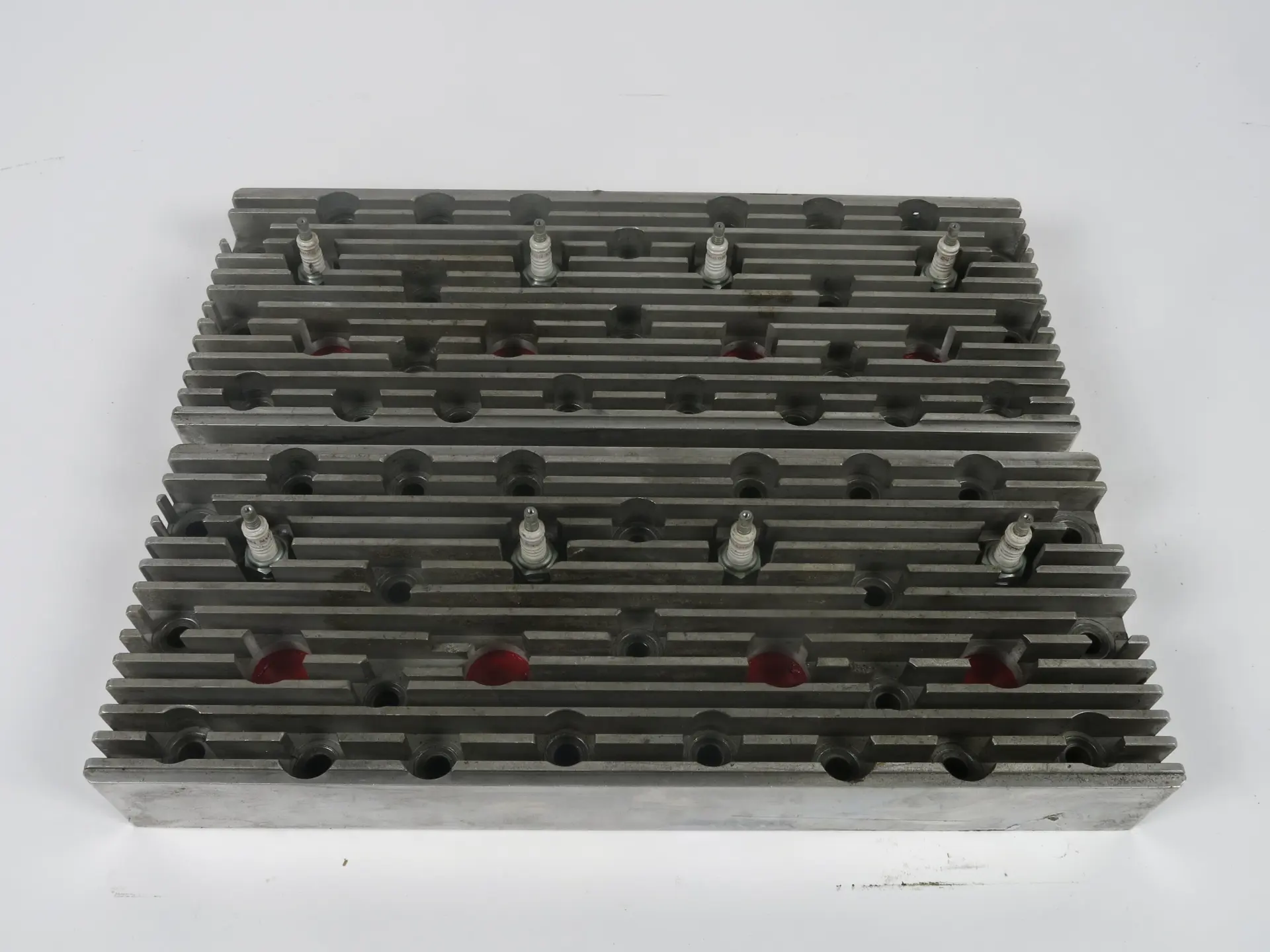 Finned aluminum dual plug heads for 24 stud Ford flathead | Auburn ...