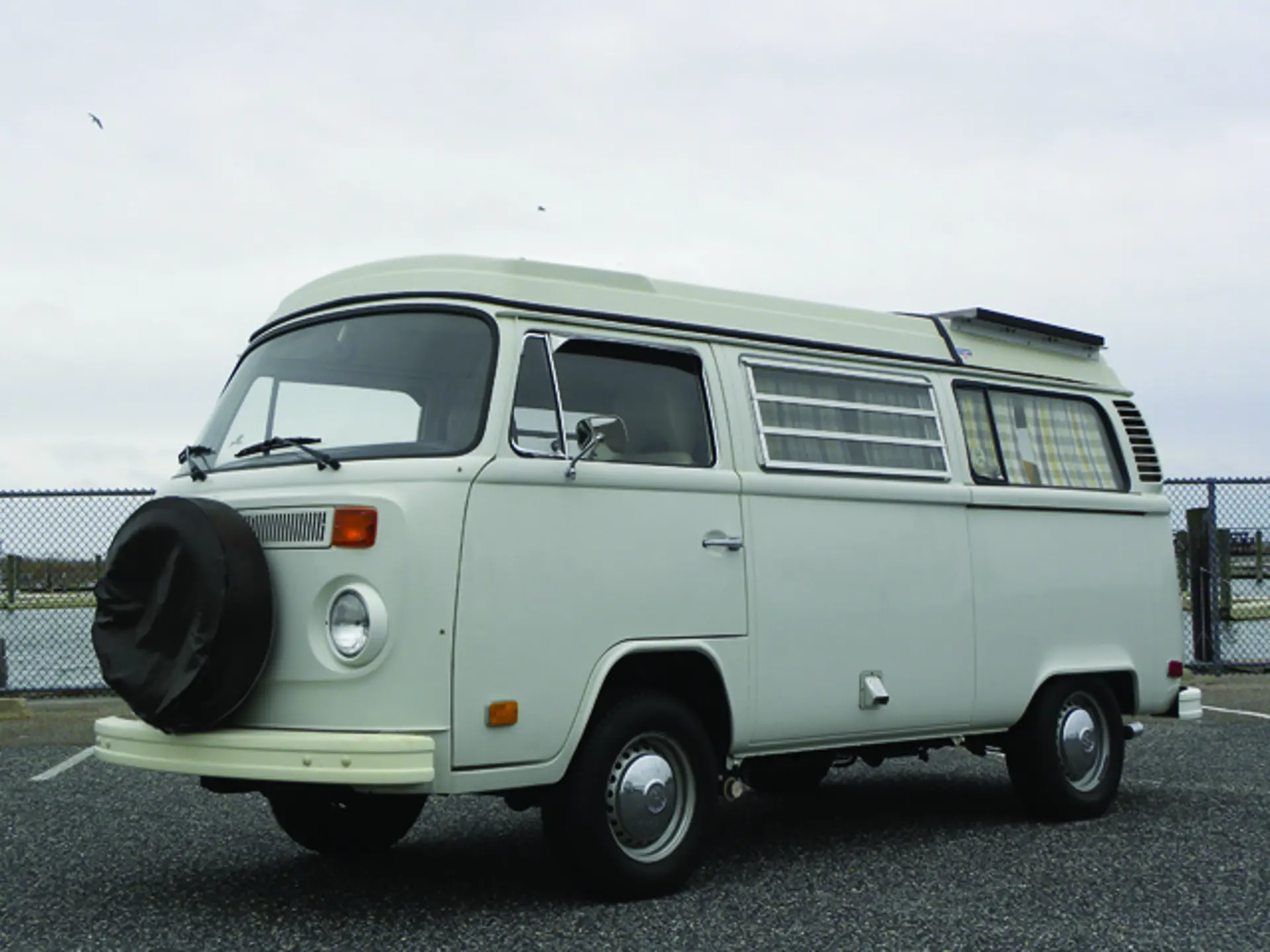 1973 Volkswagen Campmobile Westfalia | Auburn Spring 2012 | RM Sotheby's