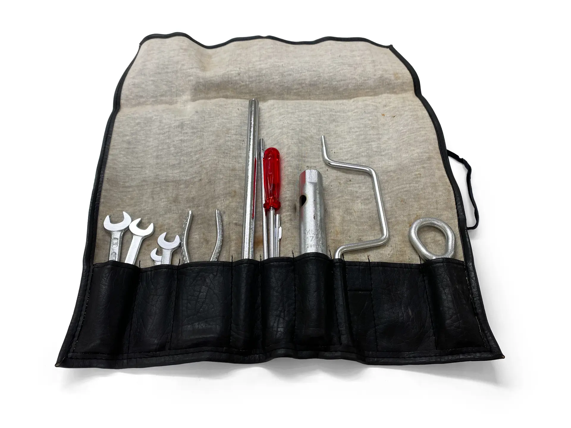 Porsche 911 Type 993 Tool Kit | The White Collection | Online | RM ...