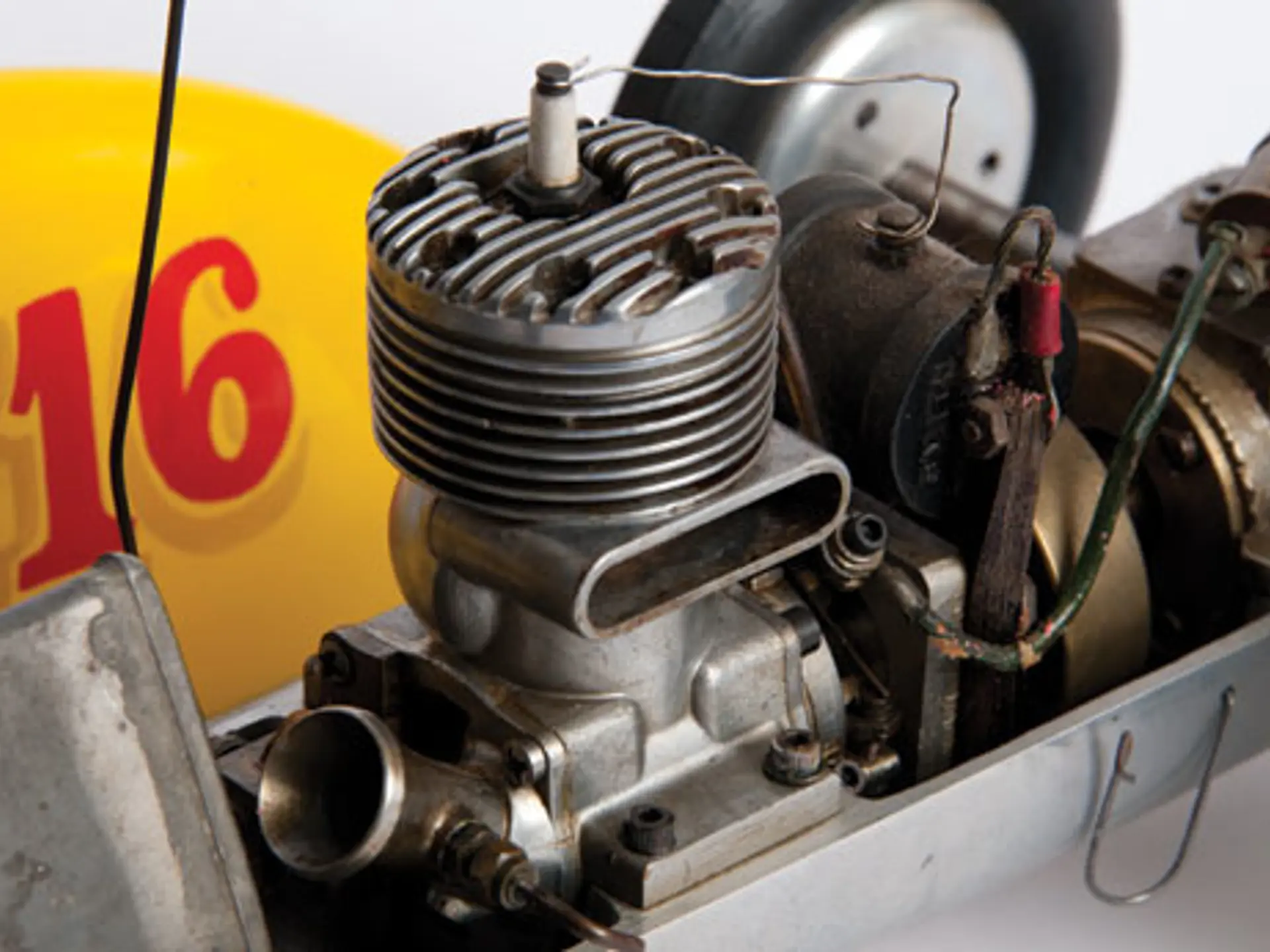 Howard Fox Car, Dooling .61 Power (18" X 9" X 8") | Auburn Fall 2013 ...