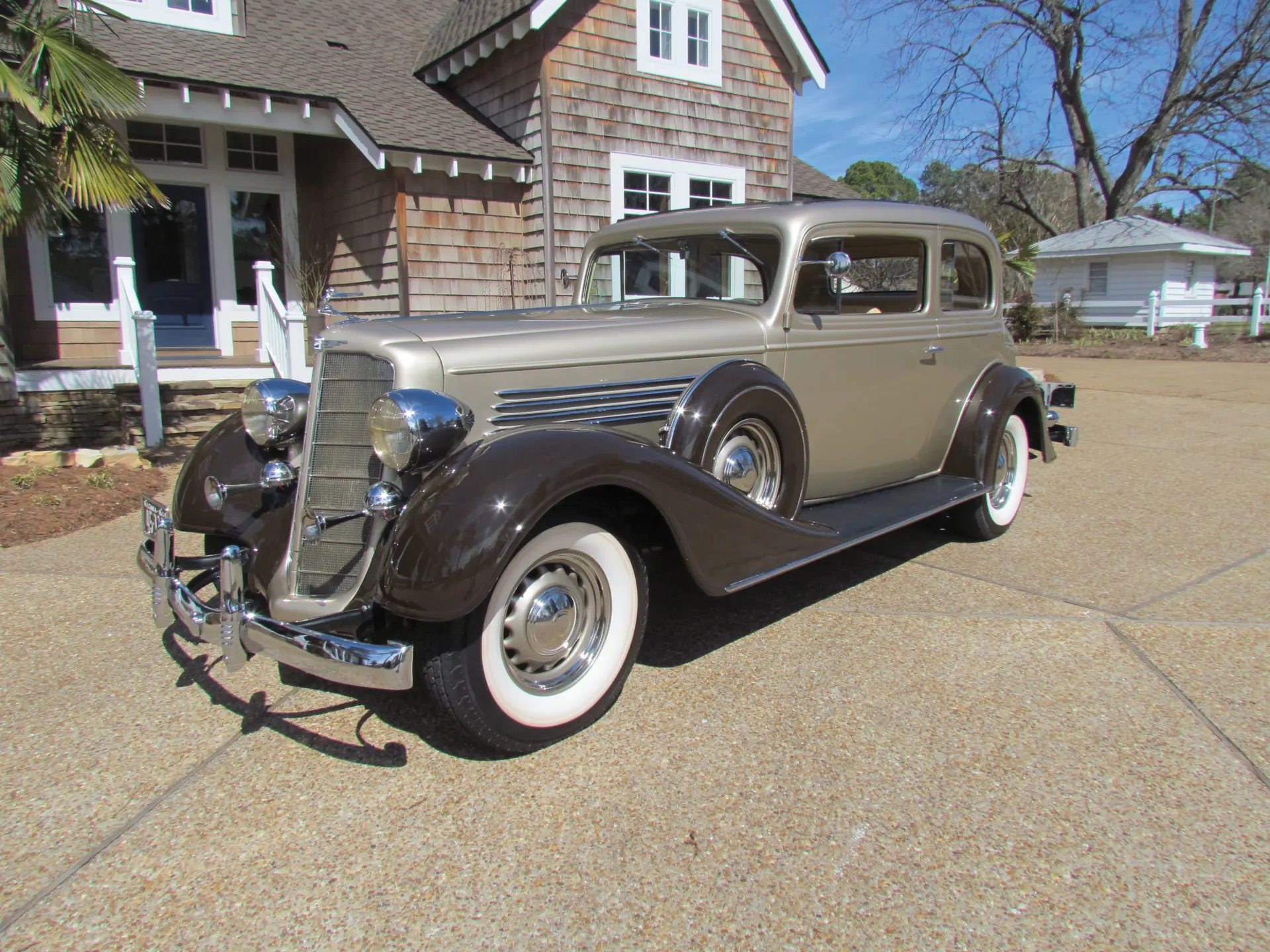 1934 Buick Series 60 Restomod | Auburn Spring 2015 | RM Sotheby's