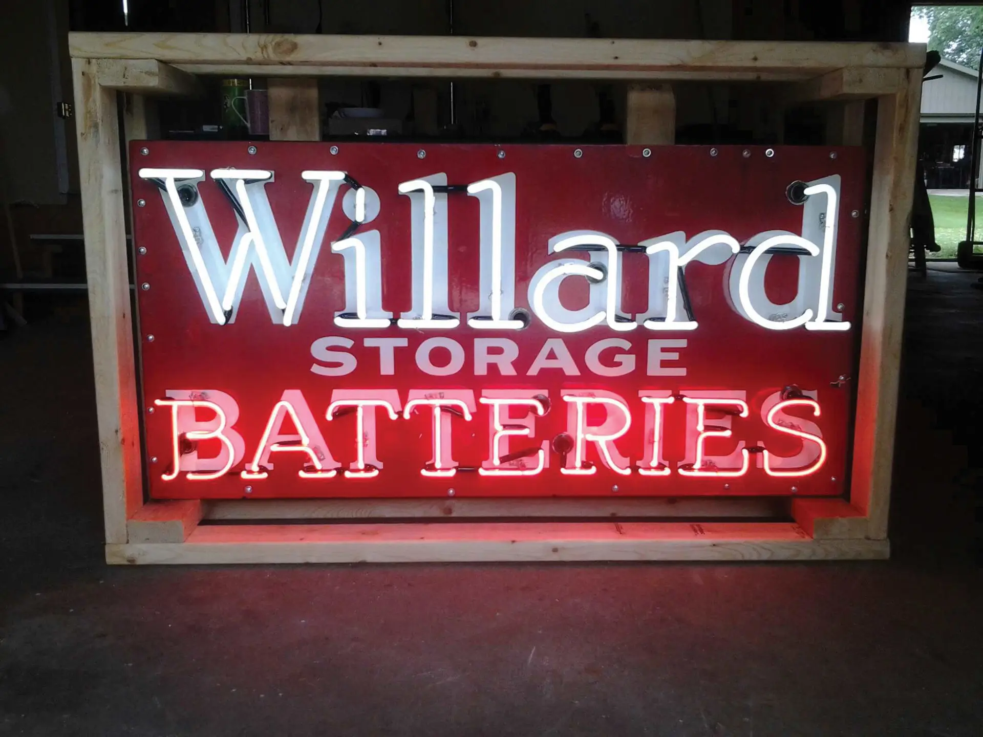 Willard Batteries Neon | Auburn Fall 2014 | RM Sotheby's