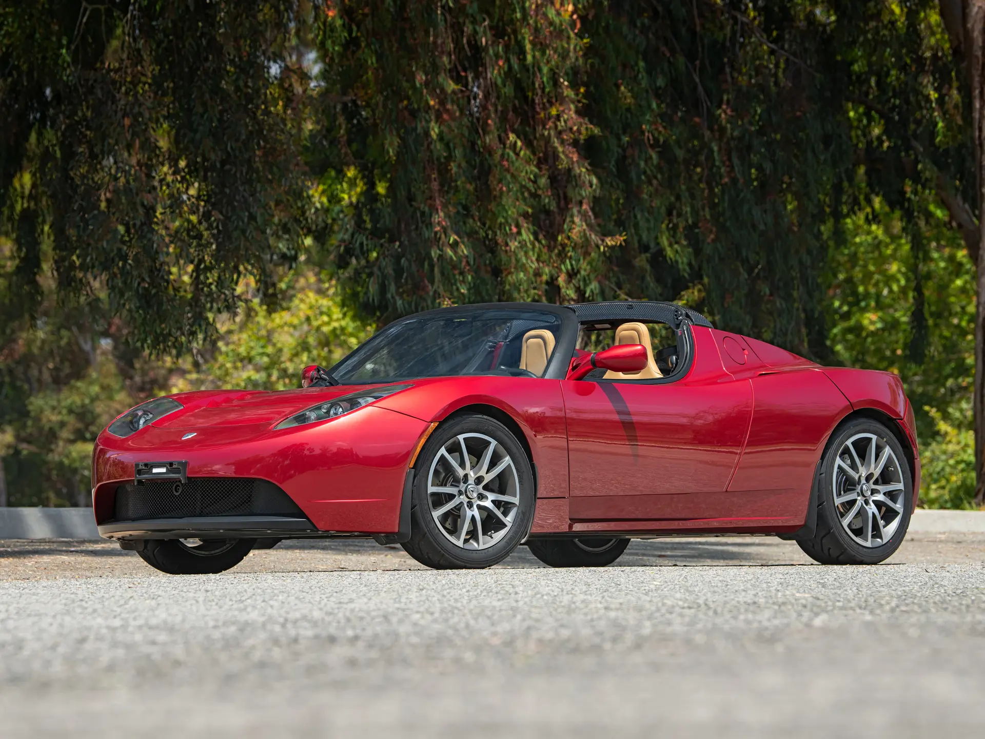2010 Tesla Roadster R80 3.0 | Monterey 2022 | RM Sotheby's
