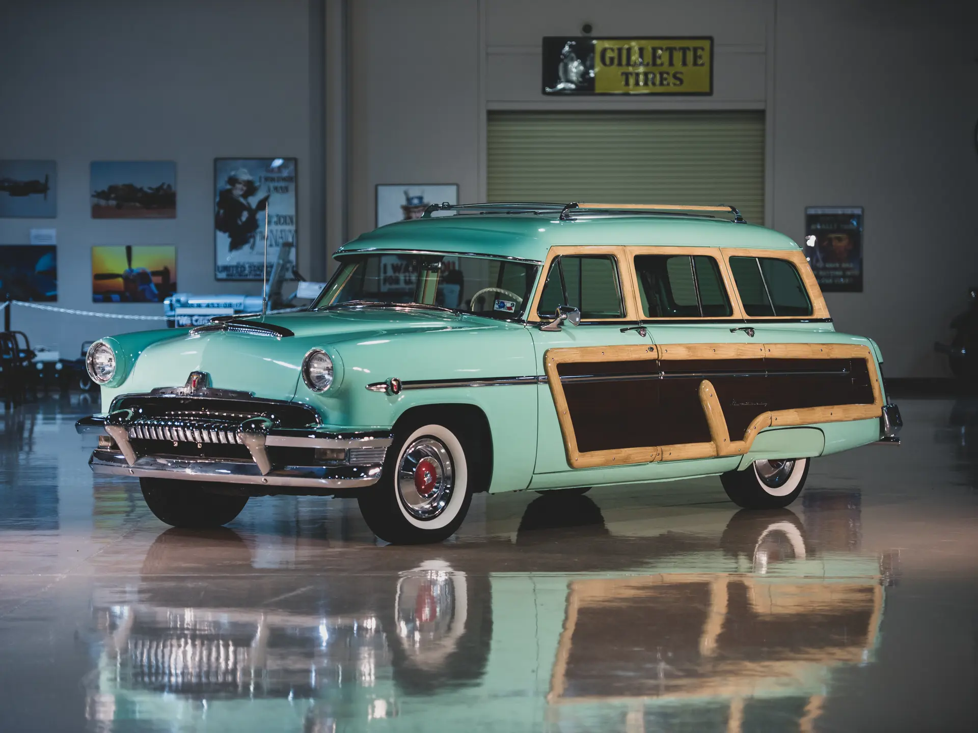 1954 Mercury Monterey Station Wagon | Fort Lauderdale 2019 | RM Sotheby's