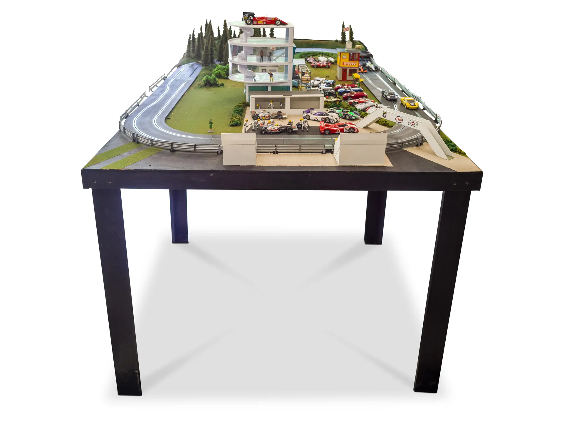 Scalextric Racetrack with Cars and Table | Gene Ponder Collection | RM ...