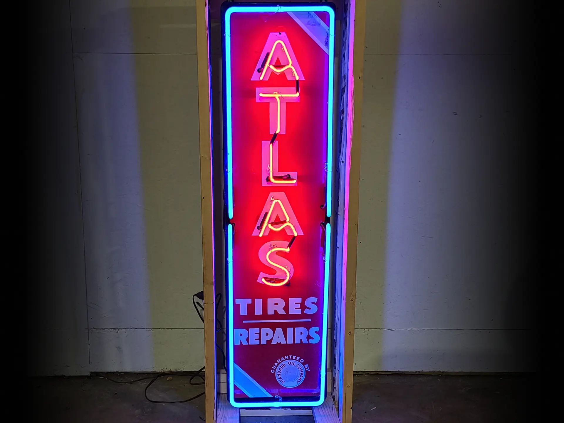 Atlas Porcelain Neon Sign | Fort Lauderdale 2022 | RM Sotheby's