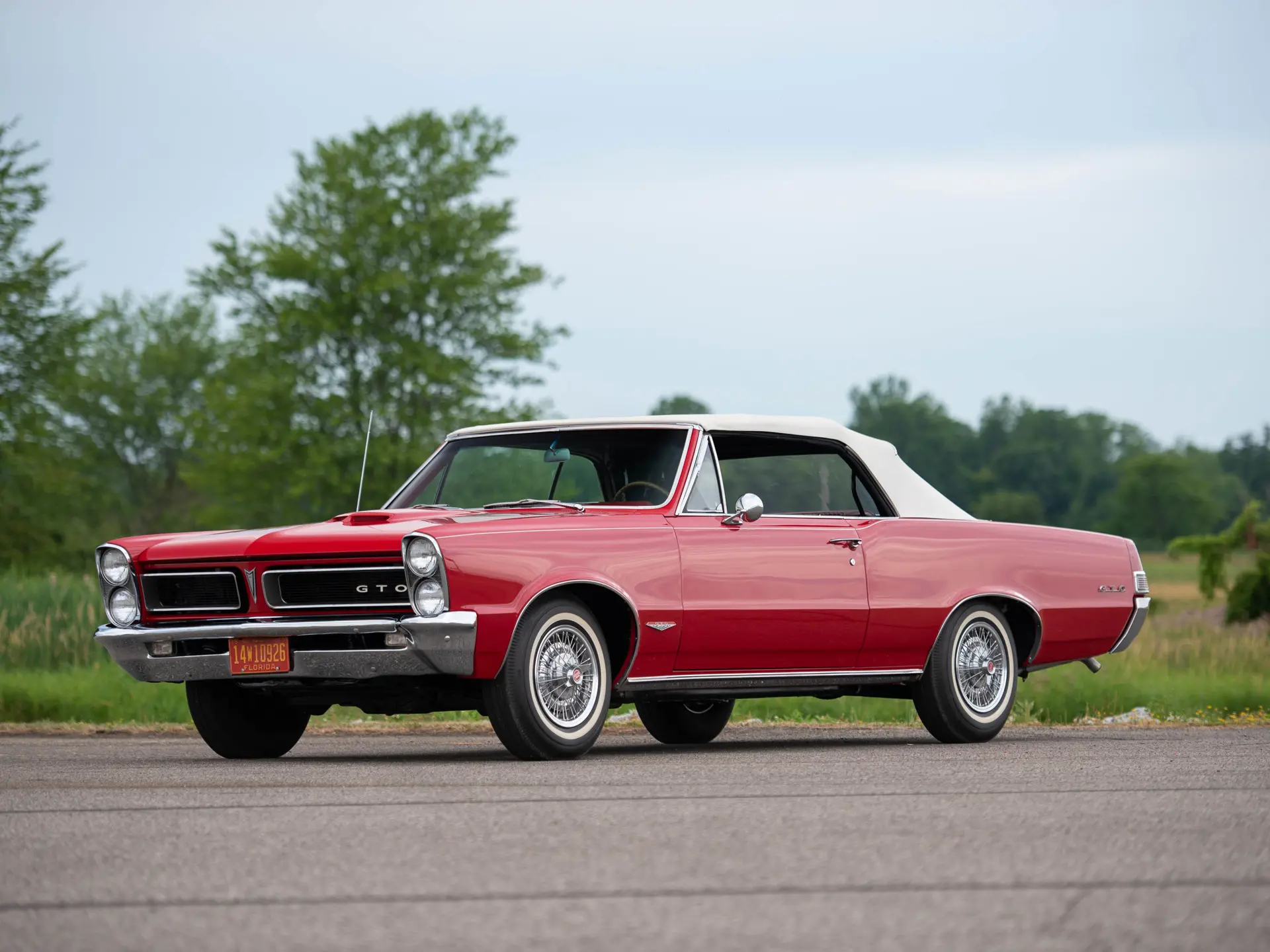 1965 Pontiac Tempest LeMans GTO Convertible | Auburn Fall 2020 | RM ...