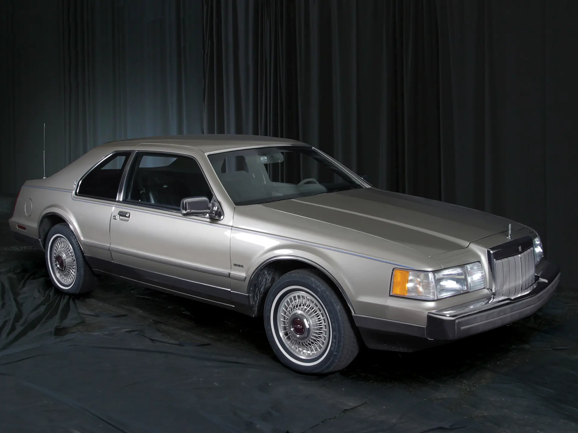 1985 Lincoln Continental Mark VII | JEM Museum Collection | RM Sotheby's
