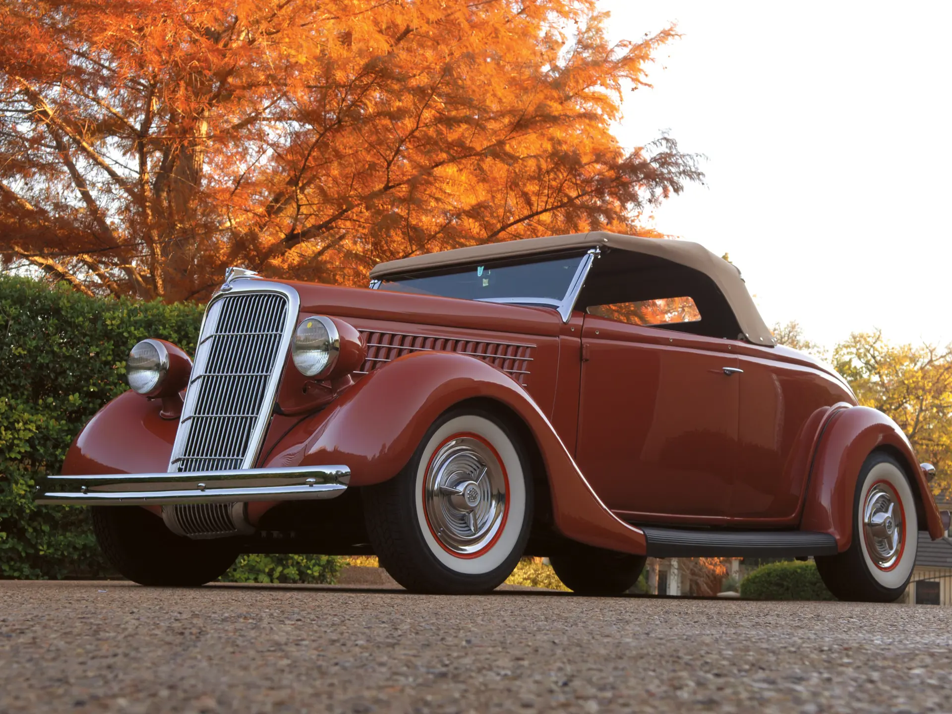 1935 Ford Roadster Custom | The Wayne Davis Collection | RM Sotheby's