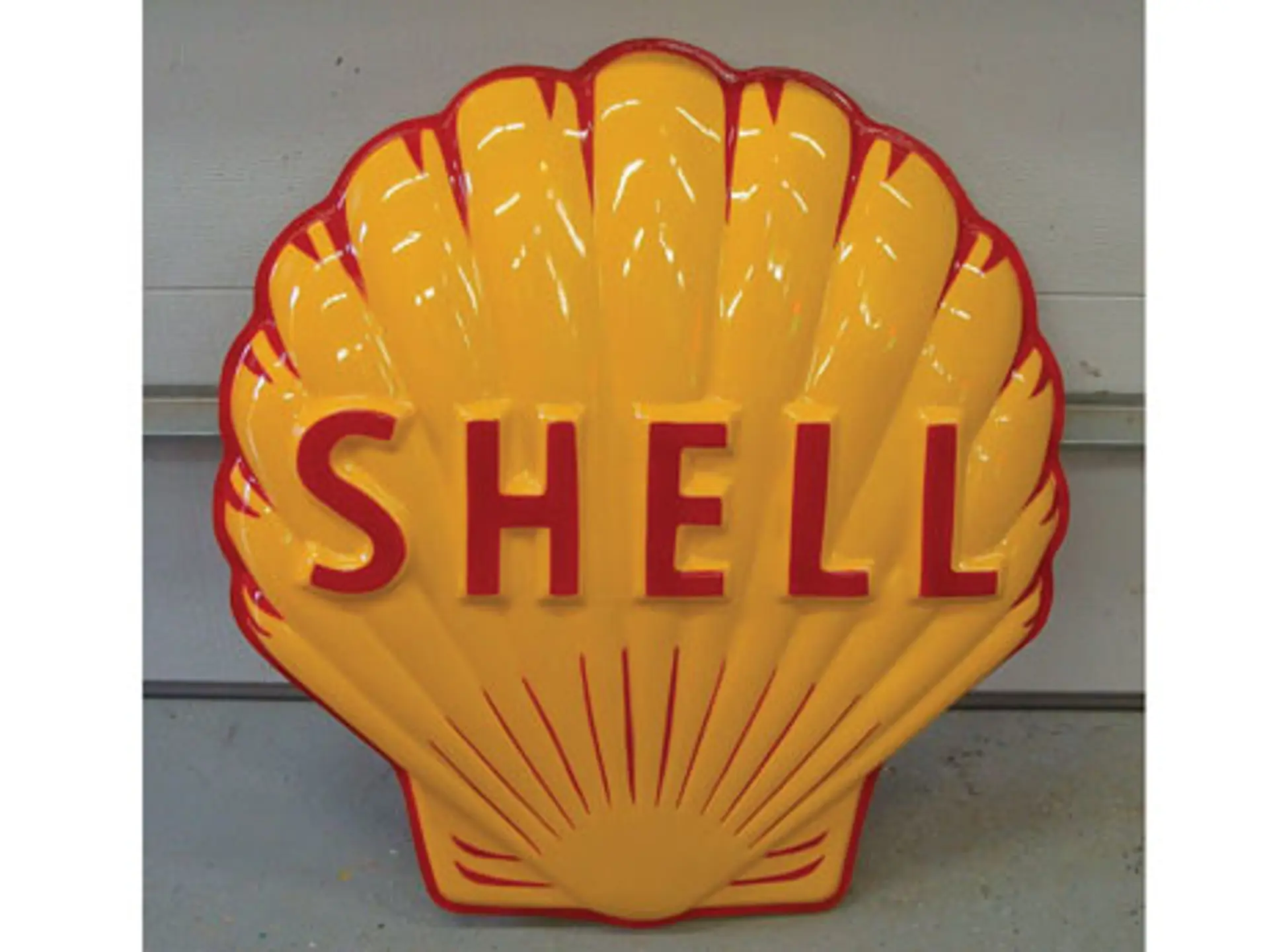 3D SHELL GAS SIGN Fiberglass (36"X 32") | Auburn Fall 2013 | RM Sotheby's