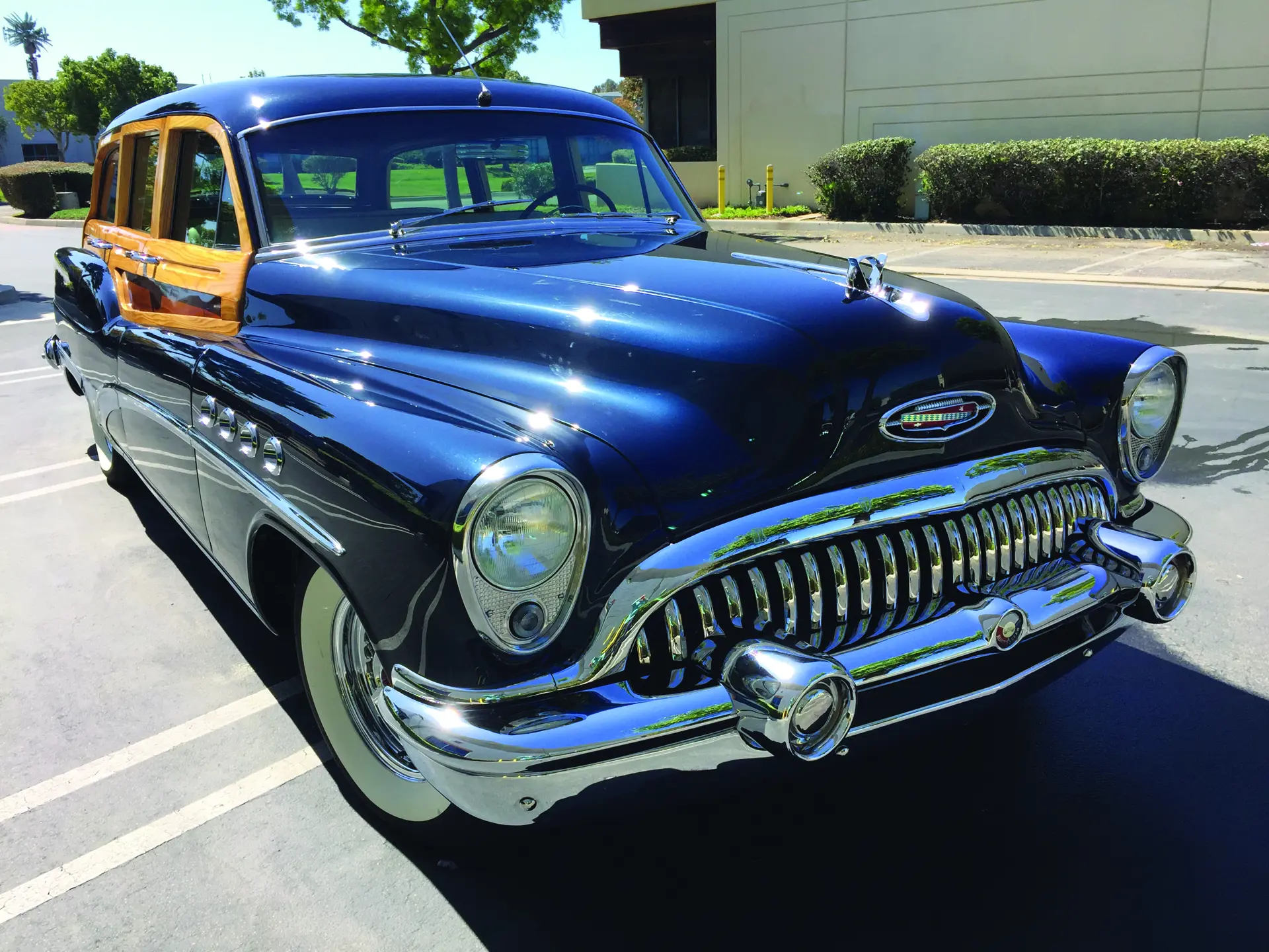 1953 Buick Roadmaster | Santa Monica 2016 | RM Sotheby's